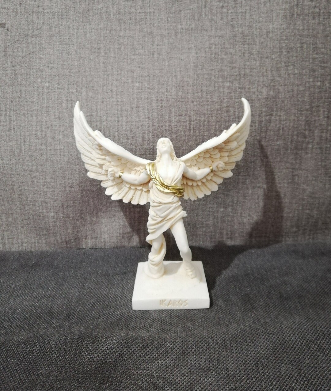 Icarus Statue 15.6cm-6.14in Son of Craftsman Daedalus | Wax Feathers ...