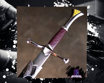 Dagger Triangle - Etsy