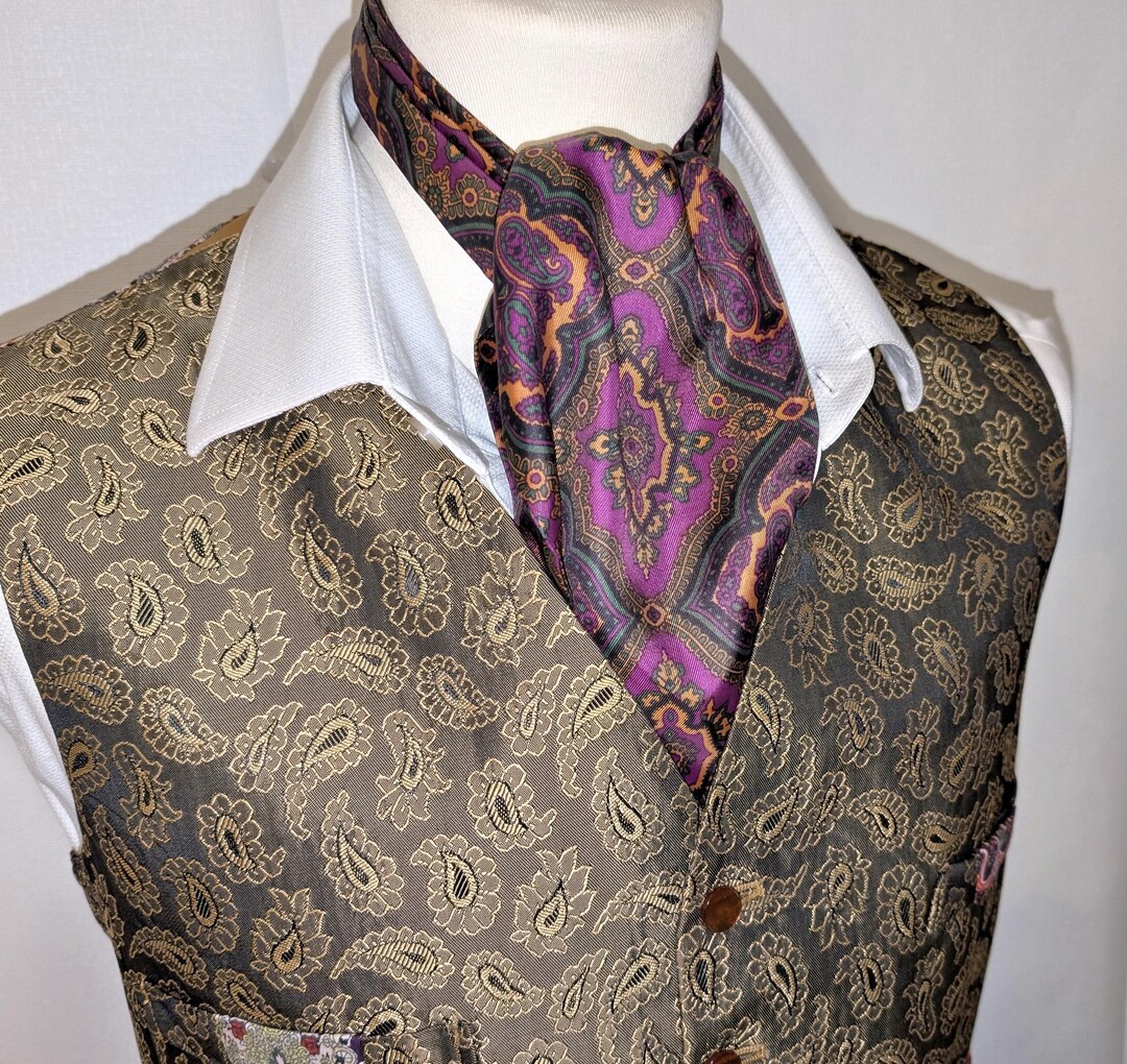 Purple Regency Paisley Cravat Ascot by Tootal of England - Etsy