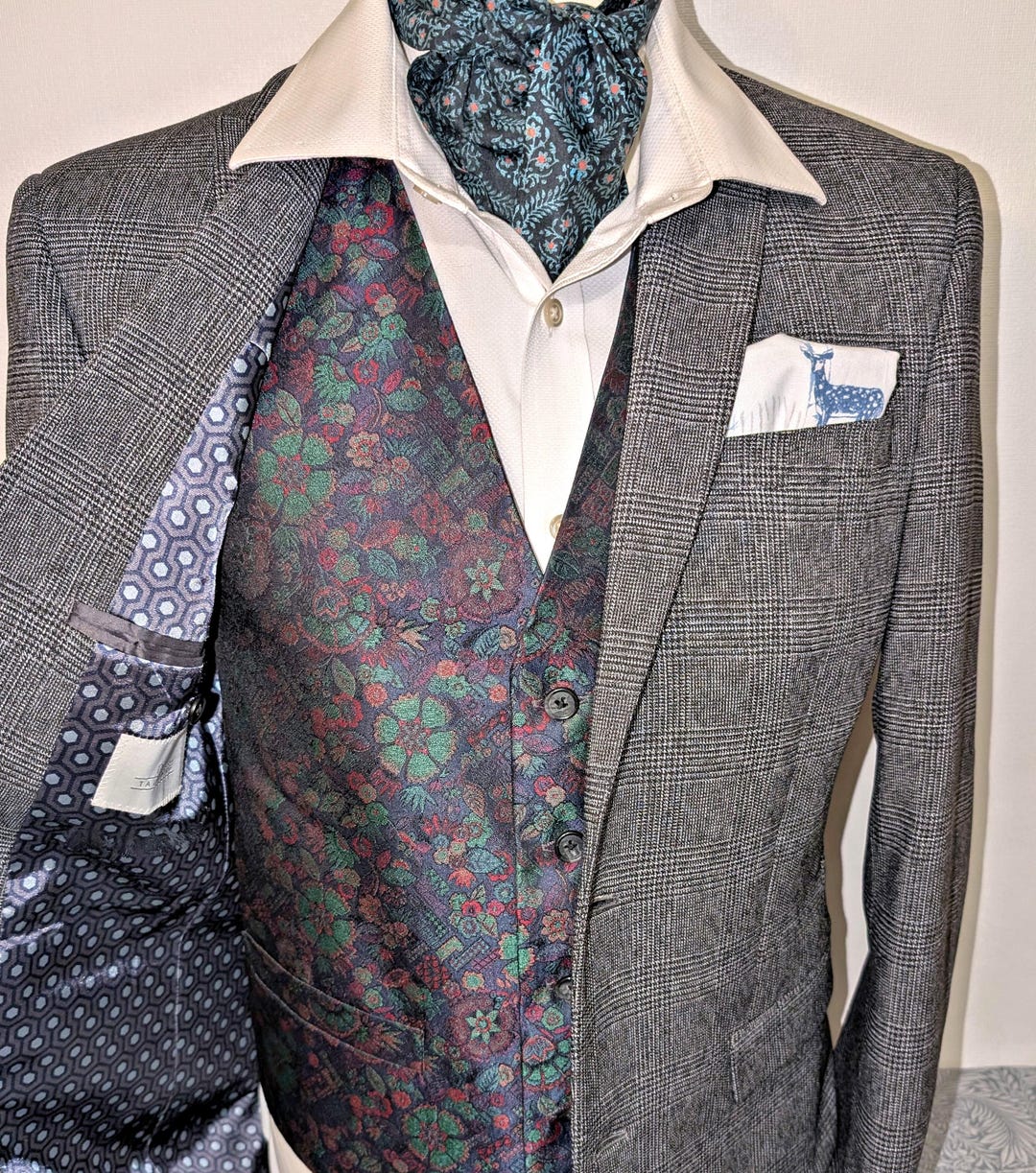 William Morris Tapestry Waistcoat 43 Inch Chest Blue Green Red - Etsy