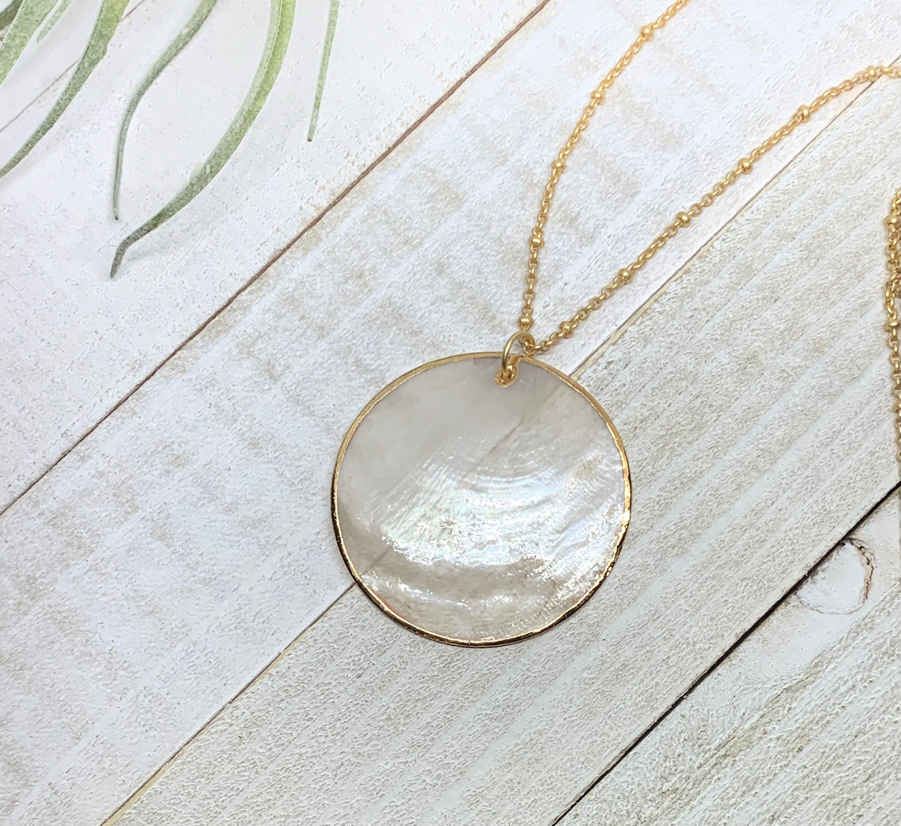 Large Capiz Shell With Gold Rim Necklace. - Etsy