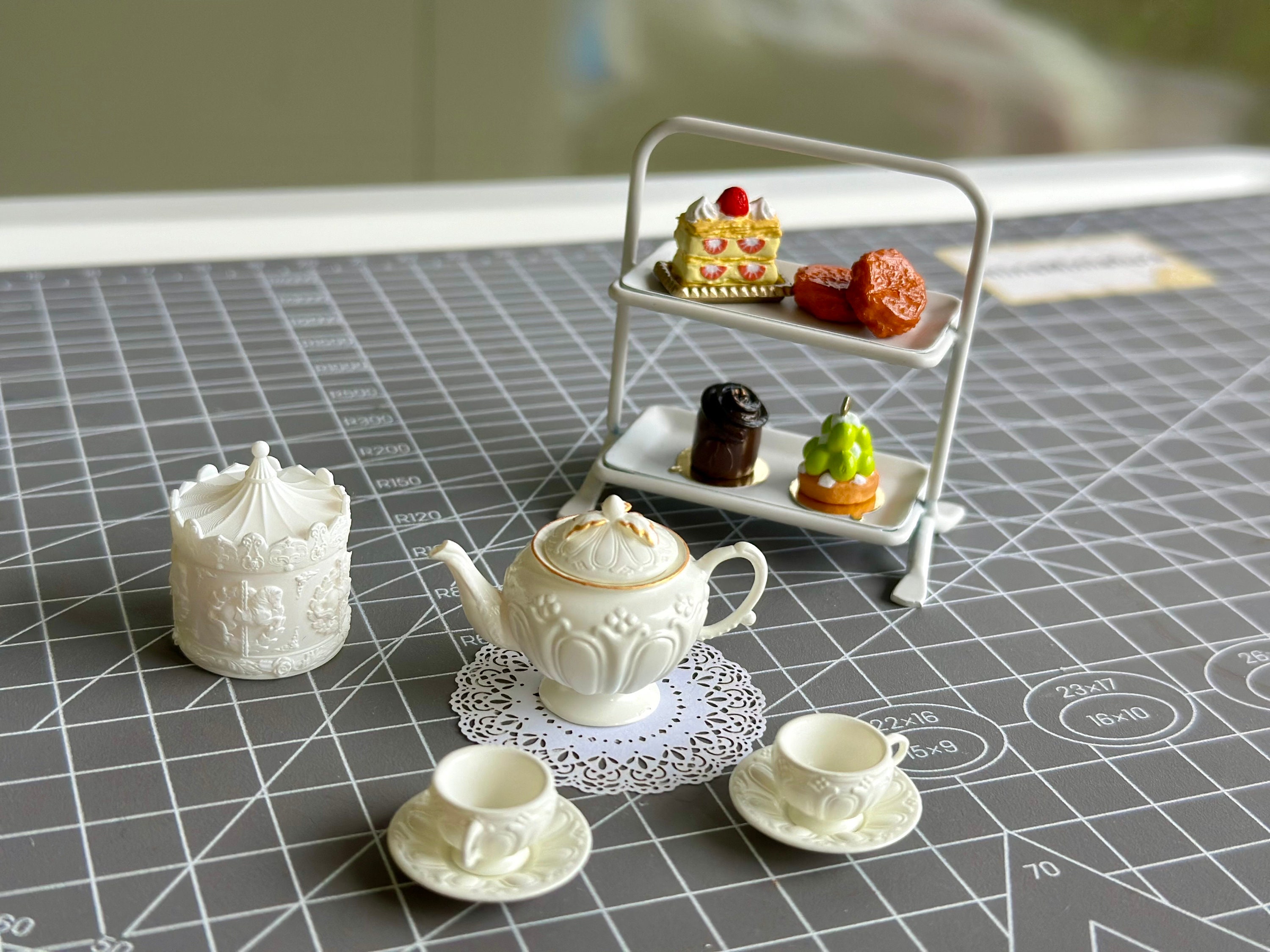 1/6 Scale Miniature Afternoon Tea Set Incl. Tea Cup Tea Pot Dessert ...