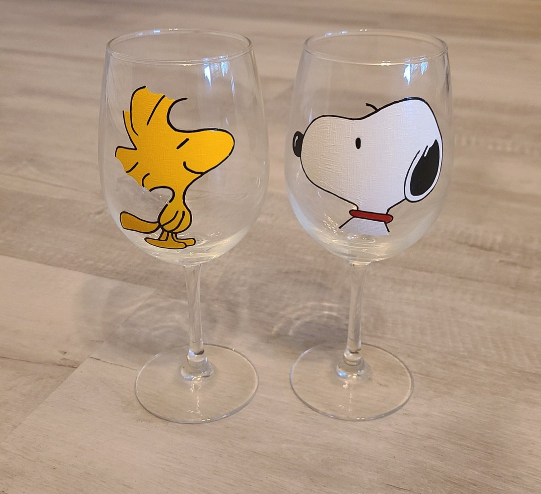 Hand Painted Snoopy and Woodstock Wine Glasses or Pint Glasses. Set of ...