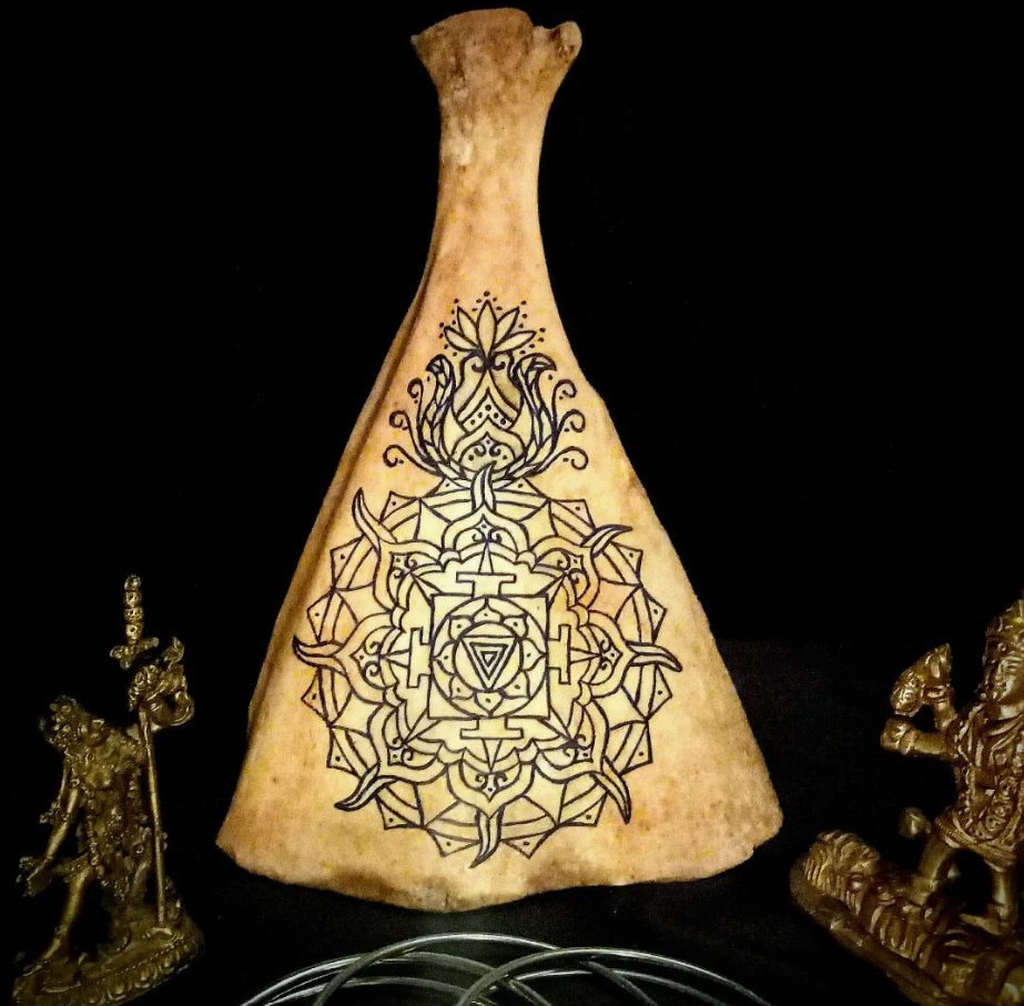 Bhairavi Hindu Goddess Deer Scapula With Yantra and Mehndi Henna Design ...