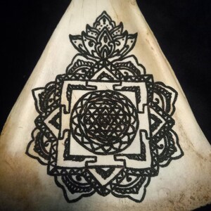 Shiva and Shakti Deer Scapula Carving With Sri Yantra and Mehndi Henna ...