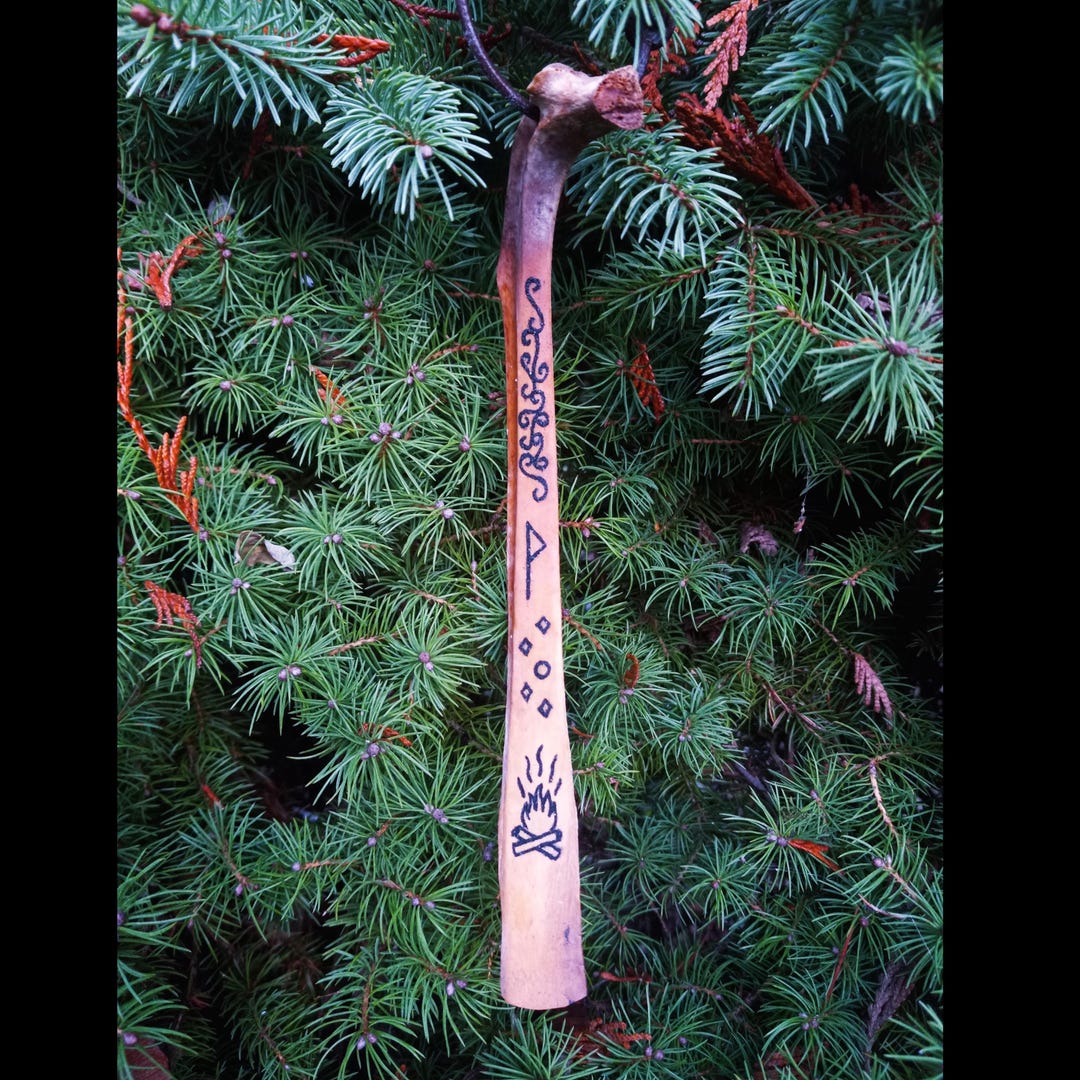 Wunjo Rune Yule Tree Decoration Black Sand on Deer Rib Bone - Etsy
