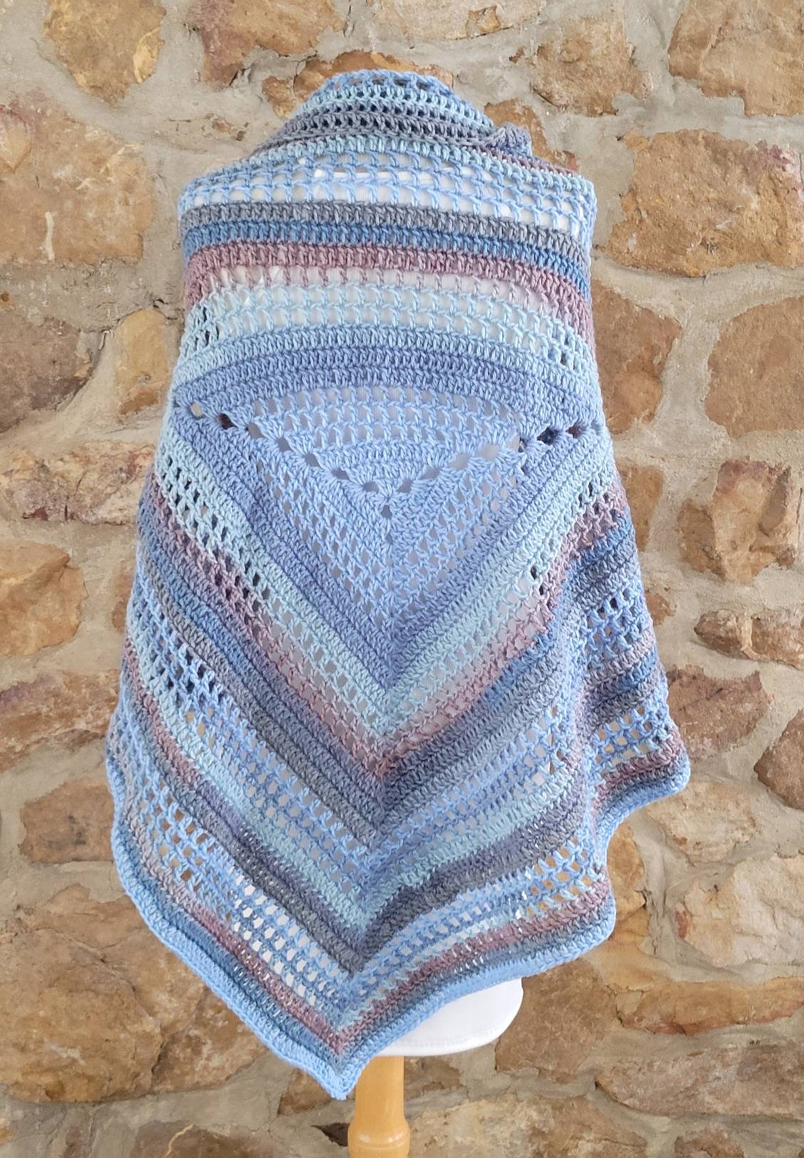 CROCHET PATTERN, Mesh Center Triangle Shawl, Crochet Wrap, One Cake ...