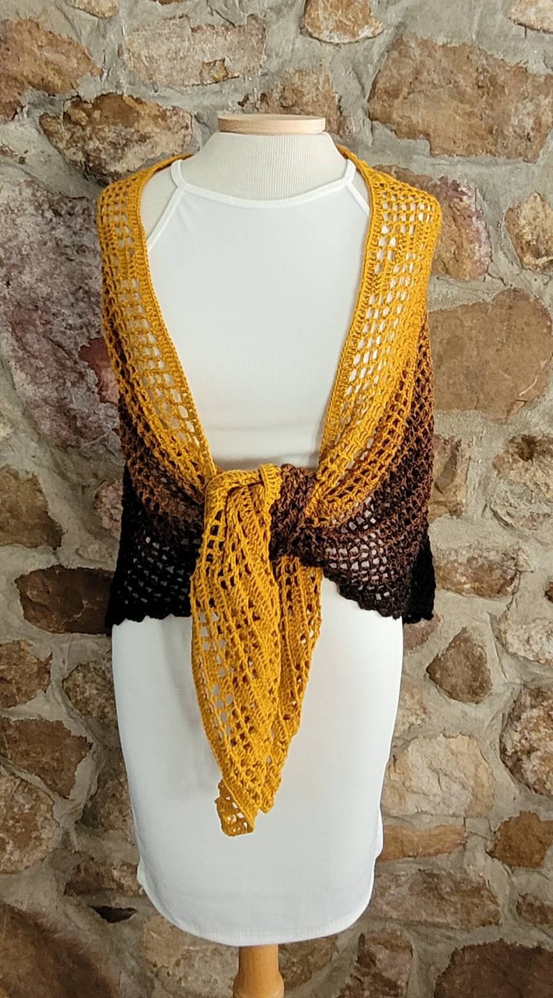 CROCHET PATTERN, Spooky Spider Shawl, Halloween Accessory, Spider Web ...