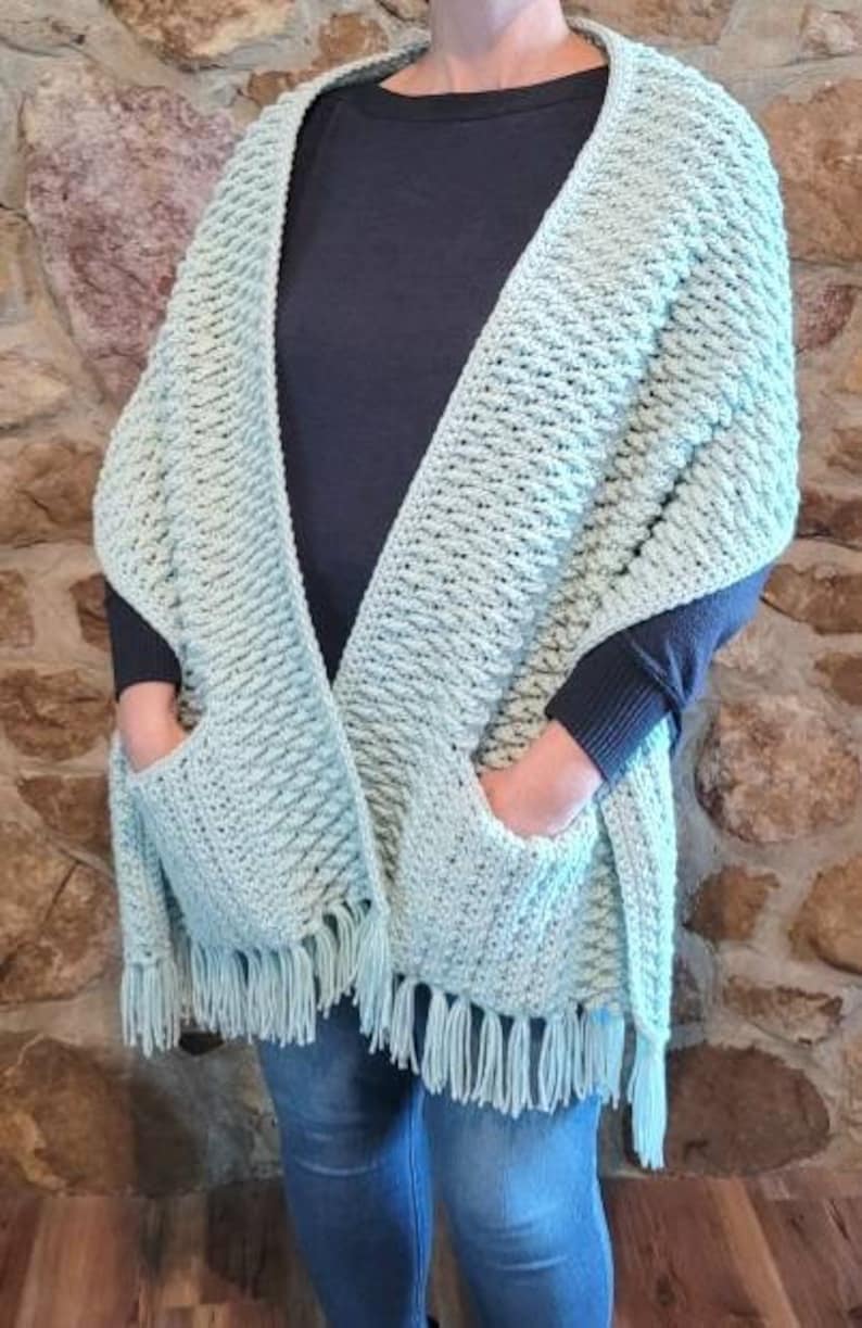 CROCHET PATTERN Quilted Pocket Shawl No Sew Pocket Cozy - Etsy