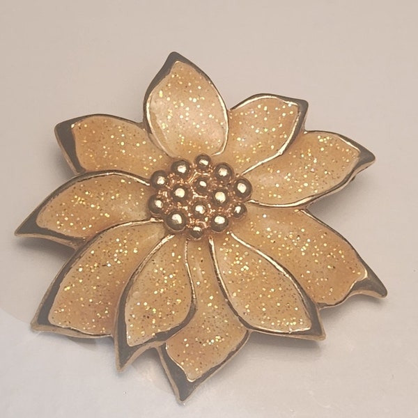 Avon Brooch - Etsy