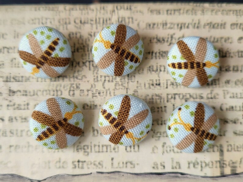 Dragonfly Buttons, Bug Buttons, Insect Buttons, Garden Buttons, Fabric ...
