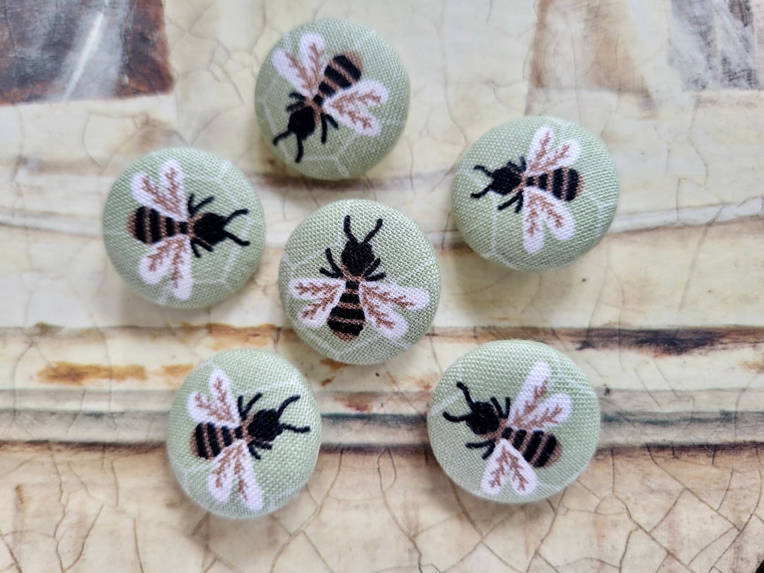 Bumble Bee Buttons, Honey Bee Buttons, Garden Buttons, Spring Buttons ...