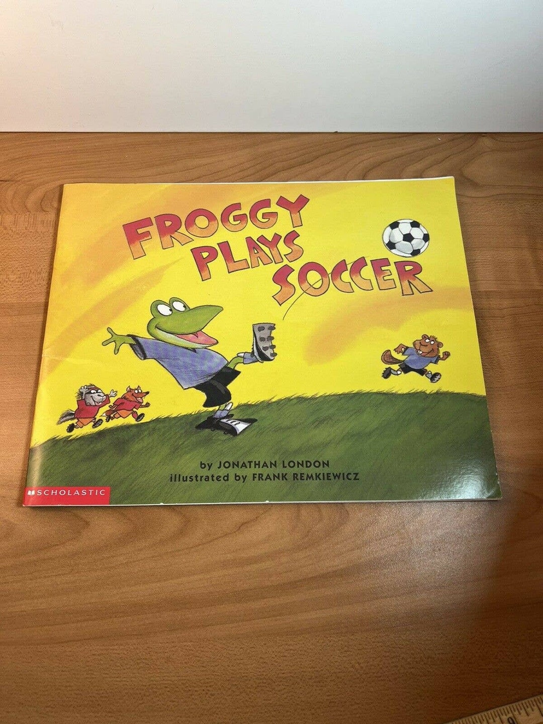 Froggy Plays Soccer by Jonathan London• 1999• Paperback• Scholastic - Etsy