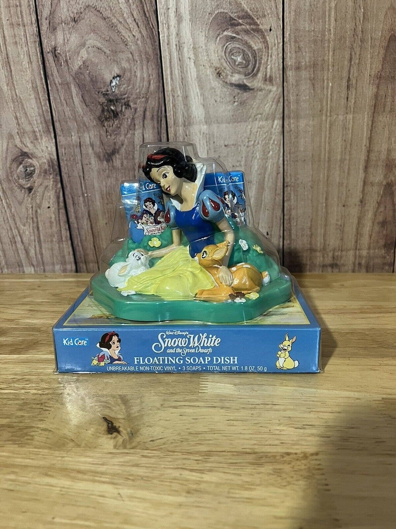 Disney Snow White Seven Dwarfs Floating Soap Dish & 3 Soaps - Etsy Israel