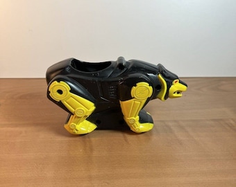 Sabertooth Tiger! Yellow Ranger Trini Kwan - Mighty Morphin Power ...