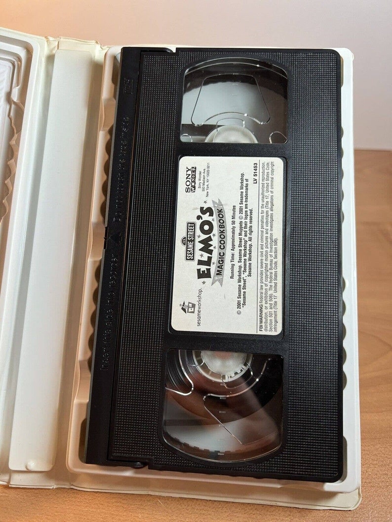 Sesame Street - Elmos Magic Cookbook (VHS, 2001) Clamshell - Etsy