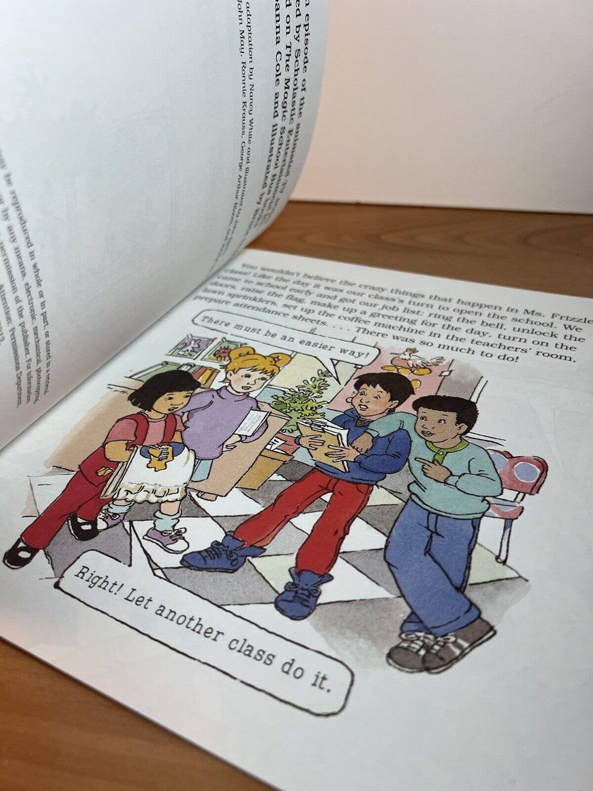 The Magic School Bus Gets Programmed Paperback by Cole, Joanna 1999 - Etsy