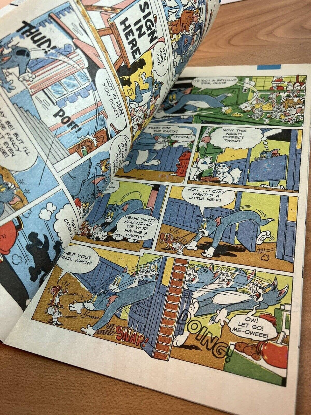 Harvey Classics 1st Issue Tom & Jerry Comic 32 Pgs ET Beetlejuice Ads ...