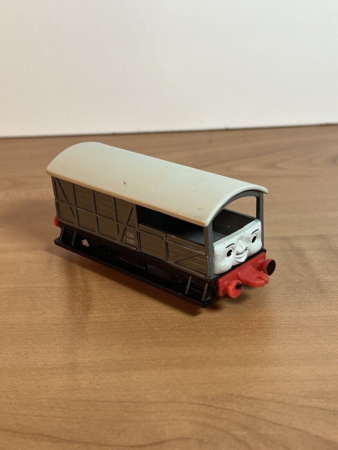 ERTL Thomas the Tank Engine and Friends Toad the Brake Van Train ...