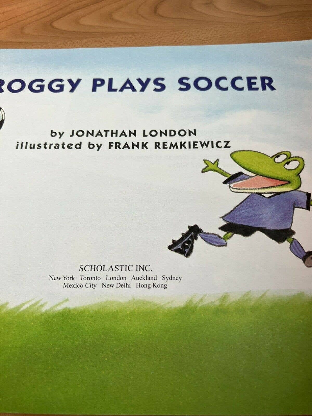 Froggy Plays Soccer by Jonathan London 1999 Paperback Scholastic - Etsy