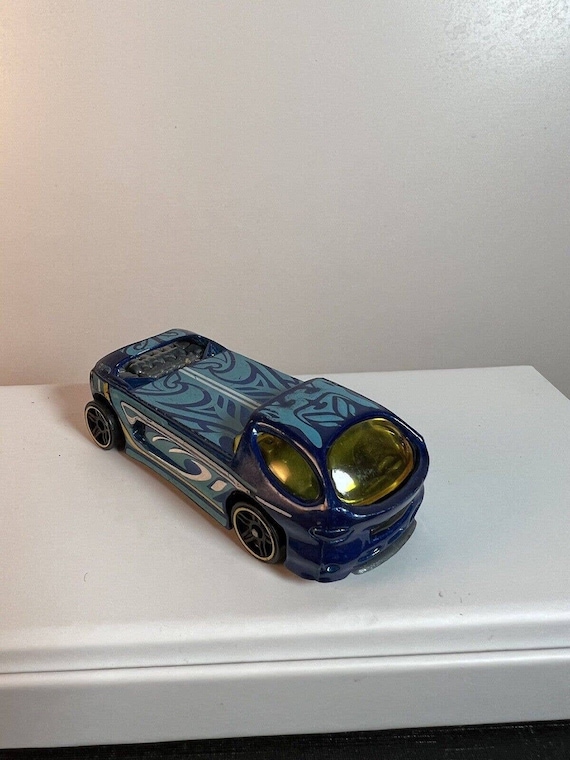 Hot Wheels Acceleracers Deora 2