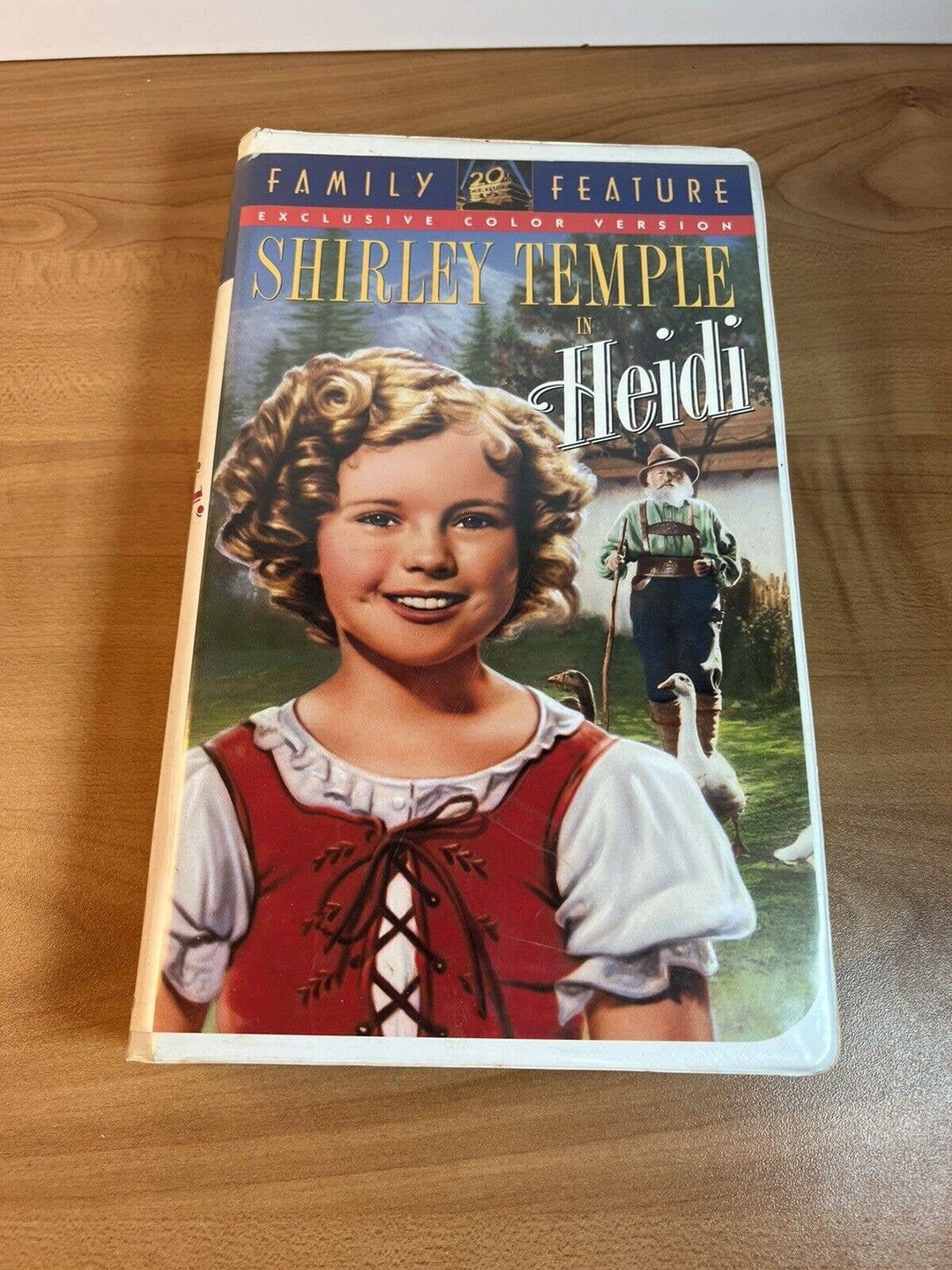 HEIDI (VHS, Colorized) - Clam Shell Case - Shirley Temple - 1937 Movie ...