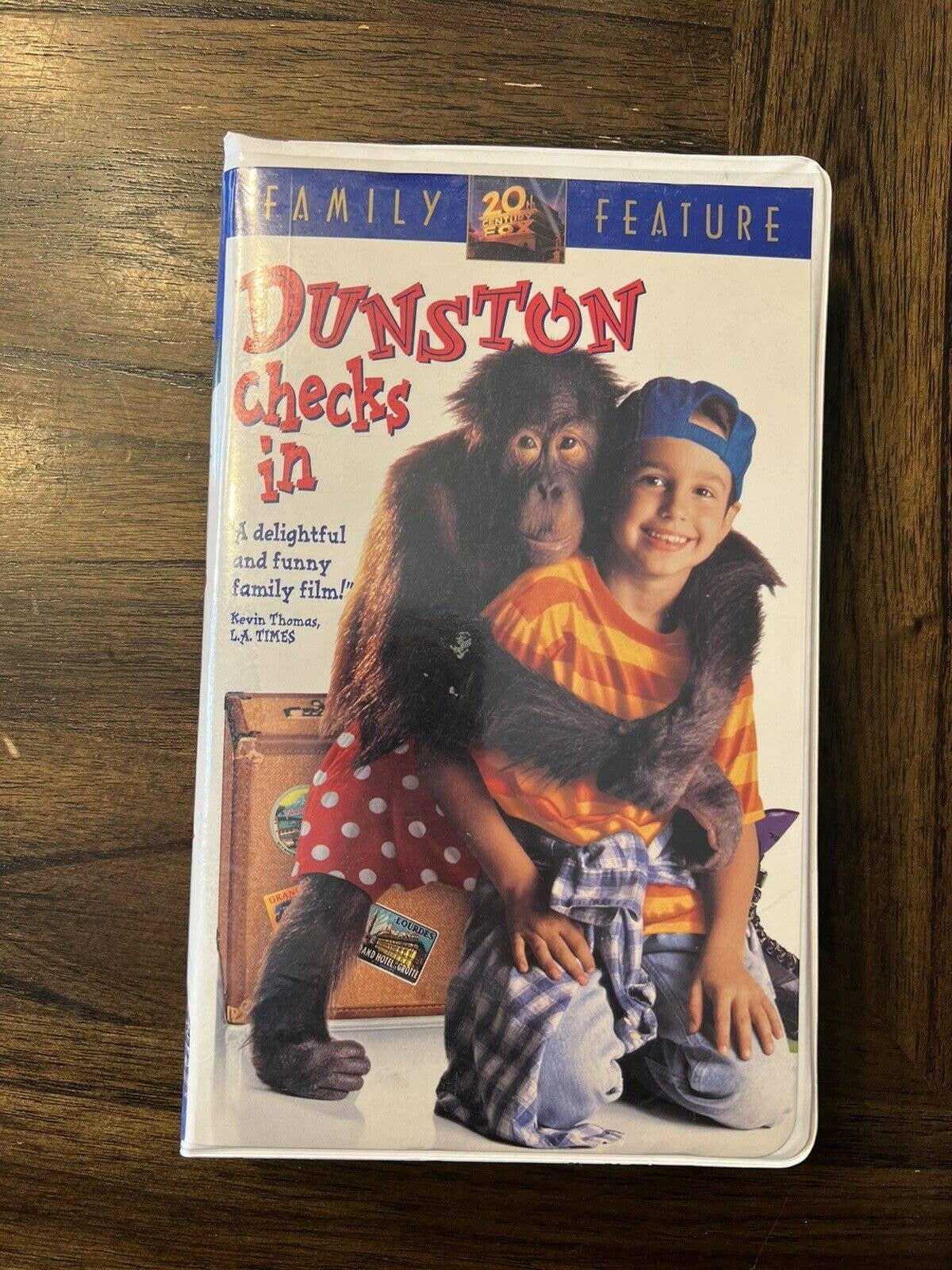 Dunston Checks In Vhs