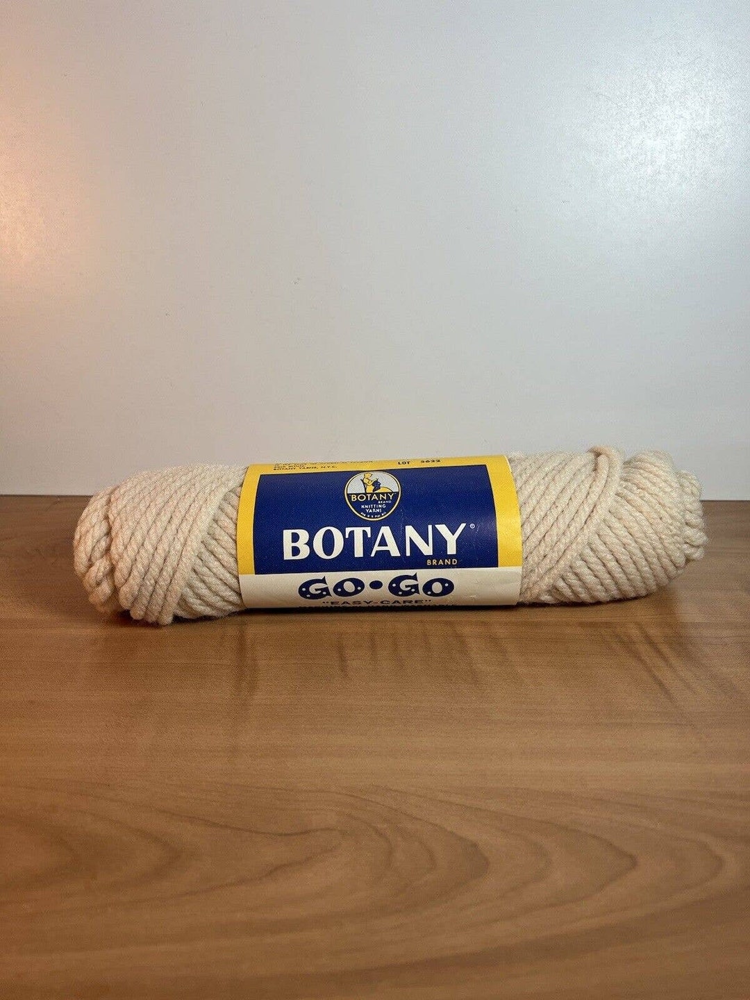 Botany Go Go Yarn 2oz Color 570 Easy Care 100% Dupont Orlon Acrylic ...