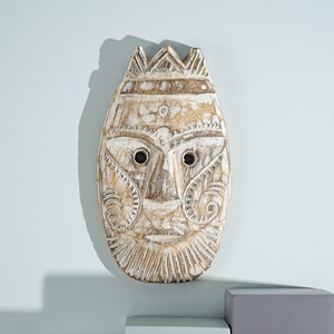 Mask of Timor Wall Decor, Mask on Stand, Ceremonial Statue, Sculpture ...