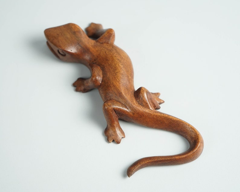 Gecko Sculpture, Animal Statue, Wood Carving, Artwork, Natural Piece ...