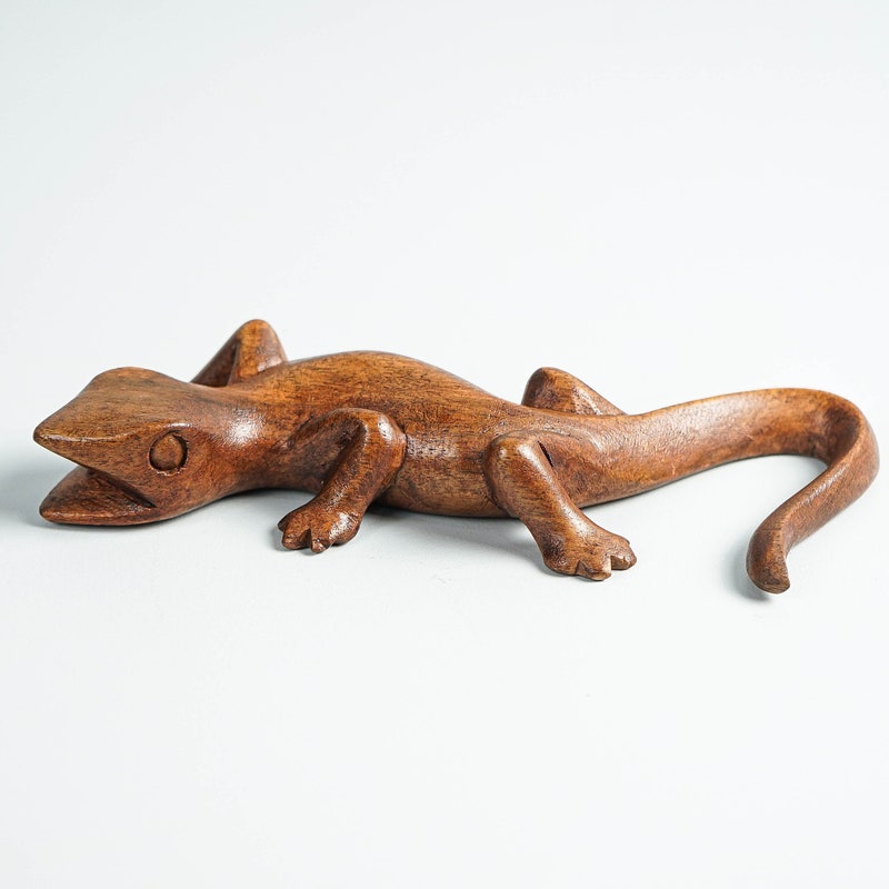 Gecko Figurine - Etsy Australia