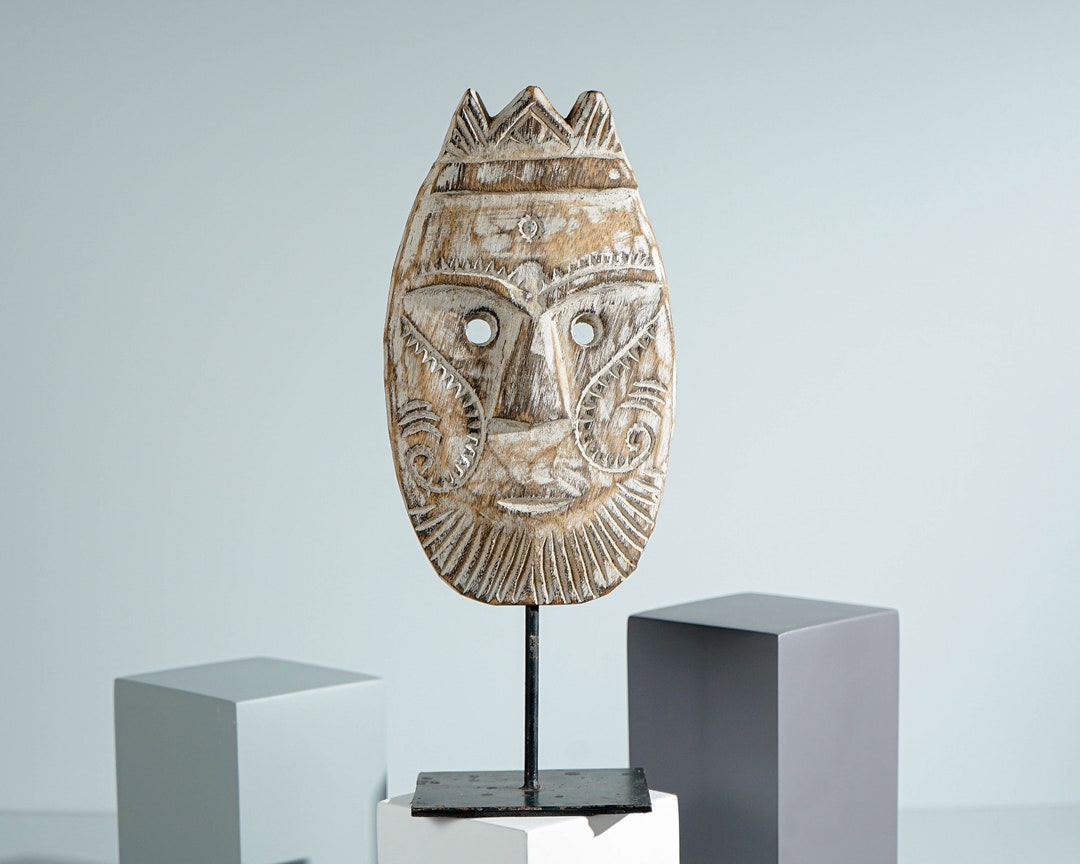Mask of Timor Wall Decor, Mask on Stand, Ceremonial Statue, Sculpture ...