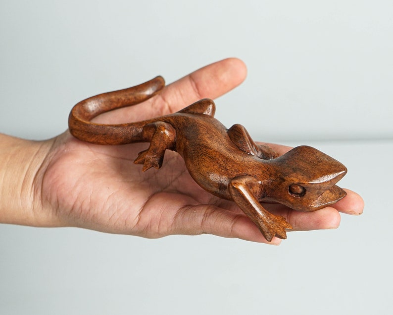 Gecko Sculpture Animal Statue Wood Carving Handcrafted | Etsy
