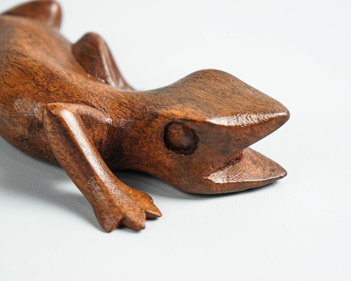 Gecko Sculpture, Animal Statue, Wood Carving, Artwork, Natural Piece ...
