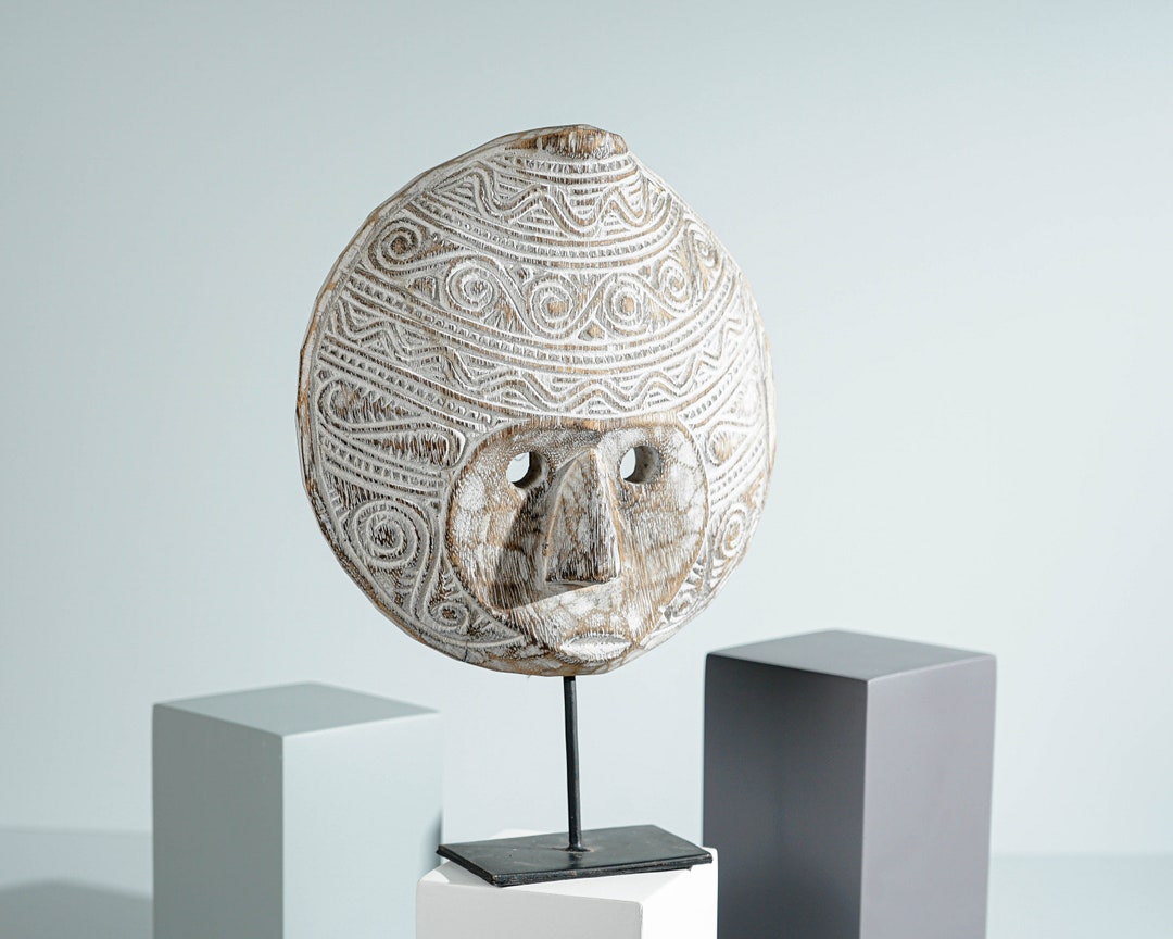 Round Mask of Timor Wall Art, Mask on Stand, Traditional Art, Hanging ...