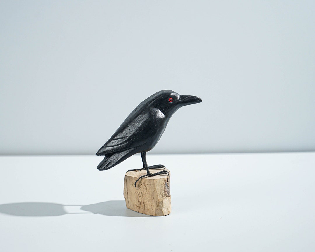 Raven Bird Statue, Painted Wood Carving, Wooden Bird, Handcrafted ...