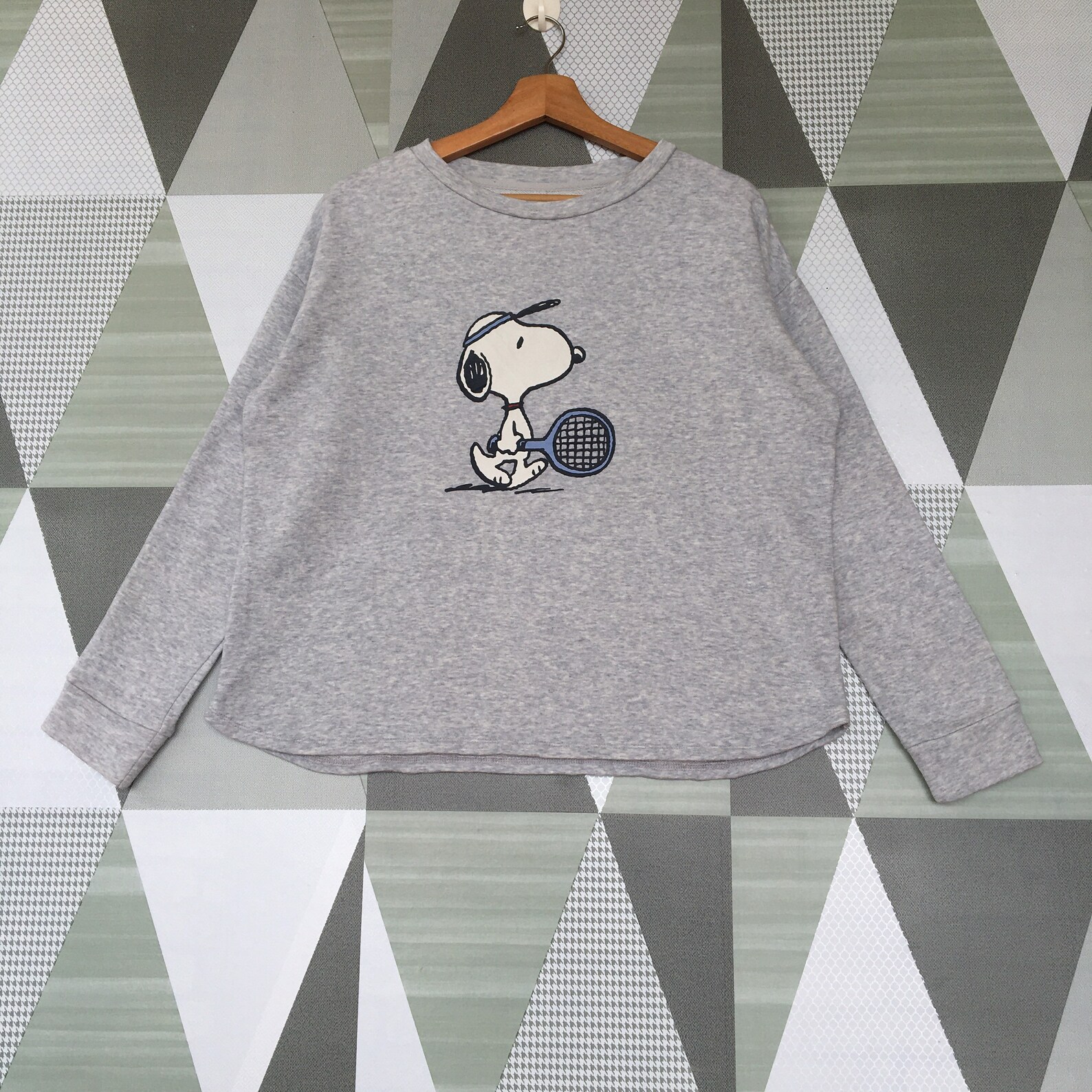 Snoopy Peanuts Sweatshirt Pullover Jumper Print Out Logo / | Etsy