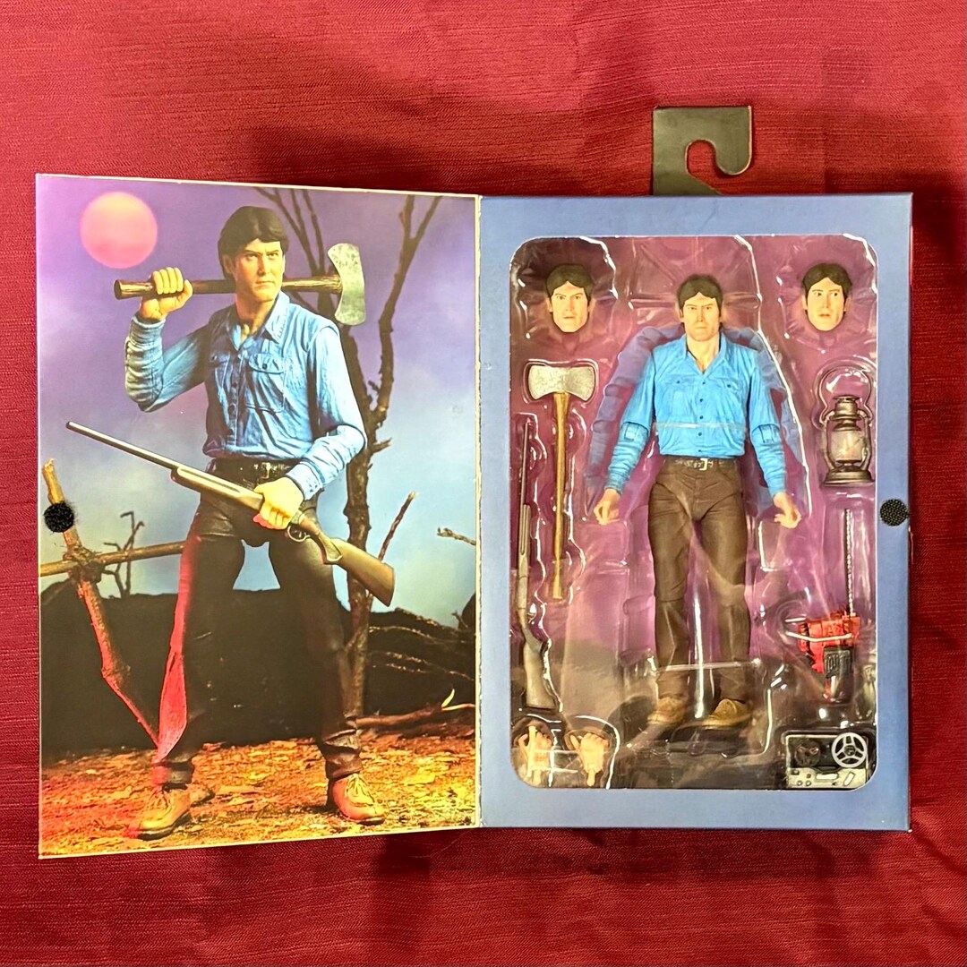 NECA the Evil Dead 40th Anniversary Ultimate Ash Williams Action Figure ...