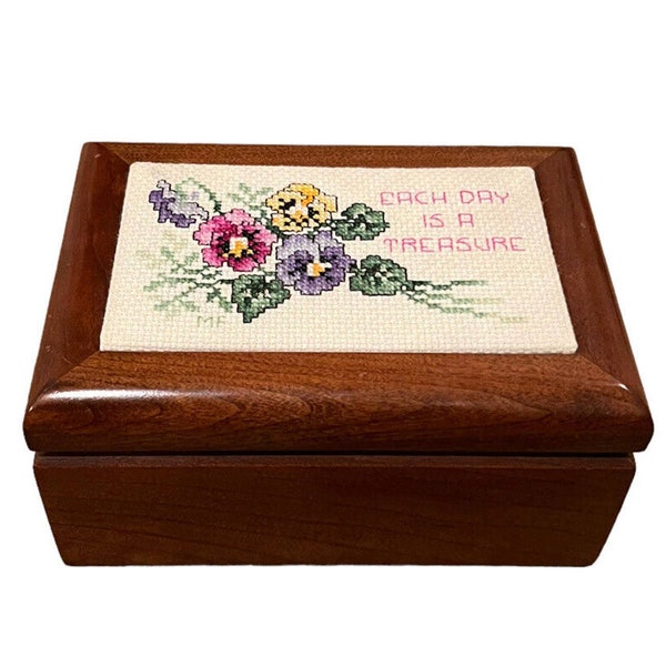 Cross Stitch Trinket Box - Etsy