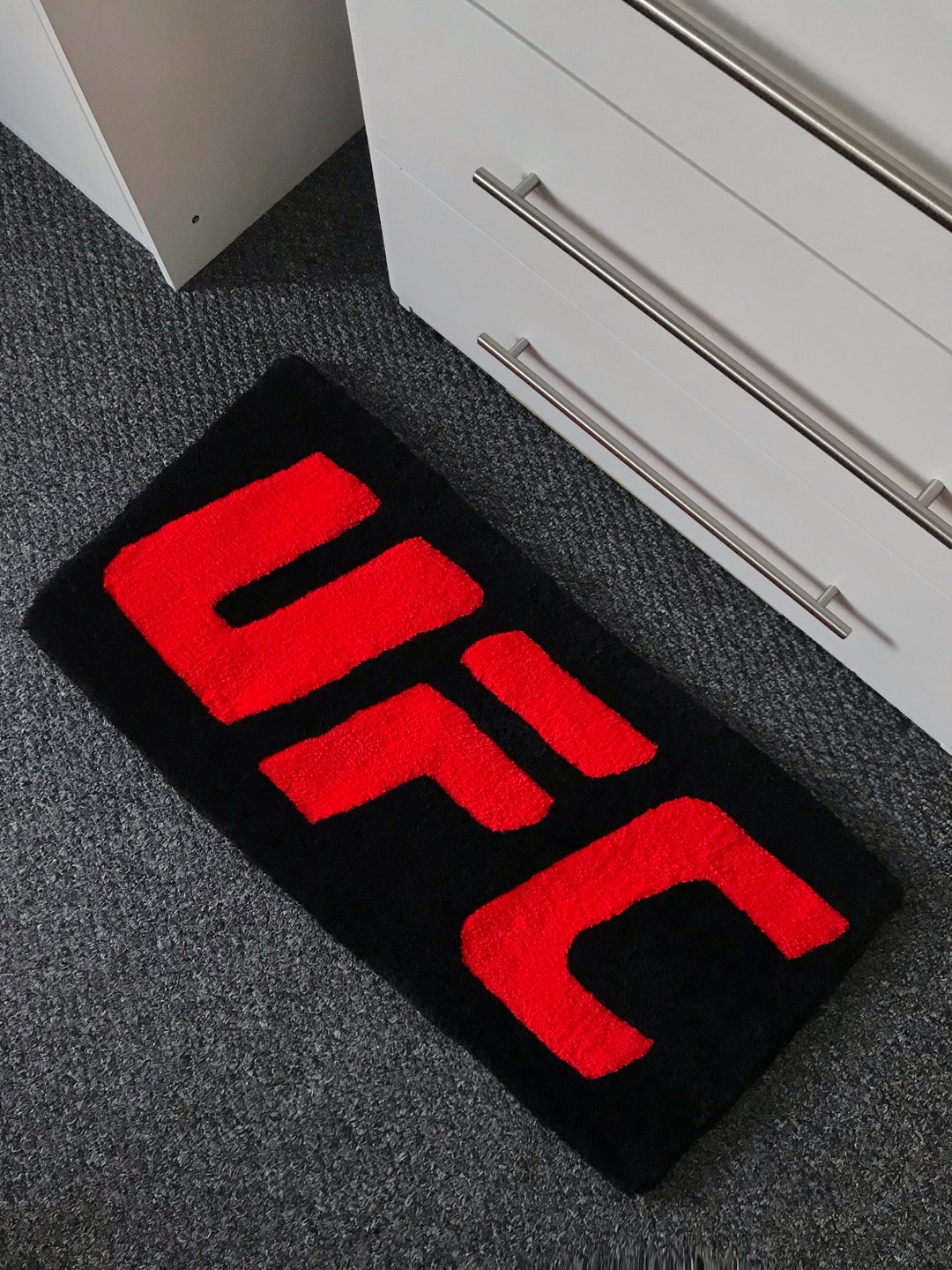 UFC Handgemachter Teppich - Etsy Österreich