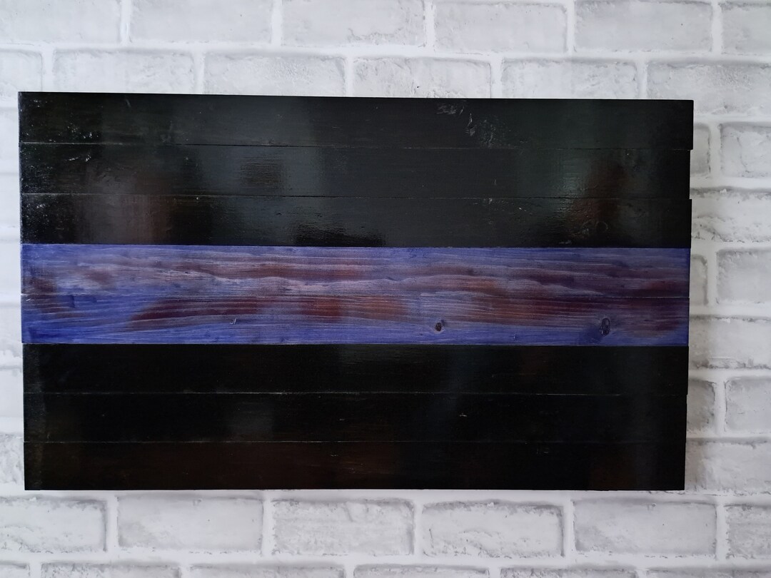 Small Wooden Thin Blue Line Flag - Etsy
