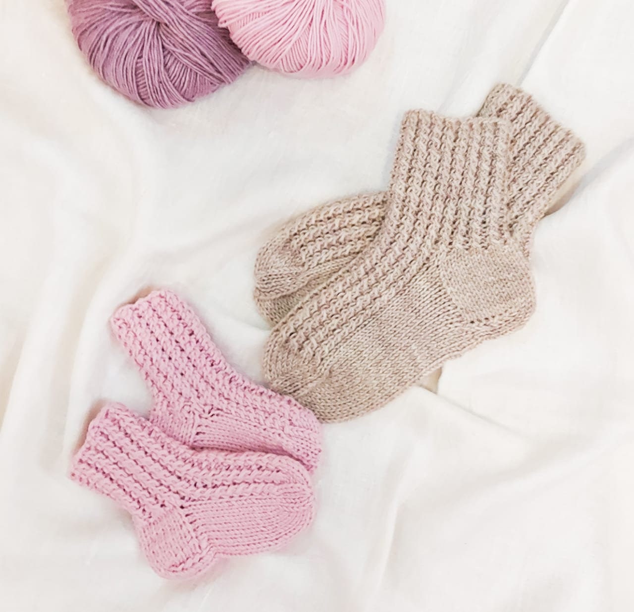 Baby Socks Knitting Pattern. PDF Instant Download Knit Tutorial - Etsy