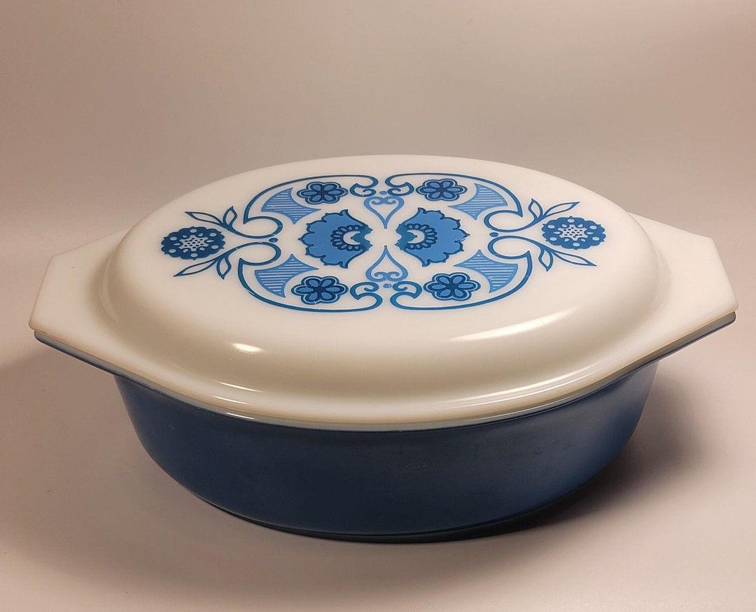 Vintage Pyrex 045 Blue Oval Baking Dish With Lid New Horizon Pattern - Etsy