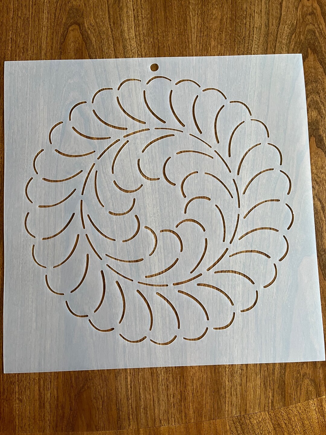 Circle Feather Stencil 11.5" - Etsy