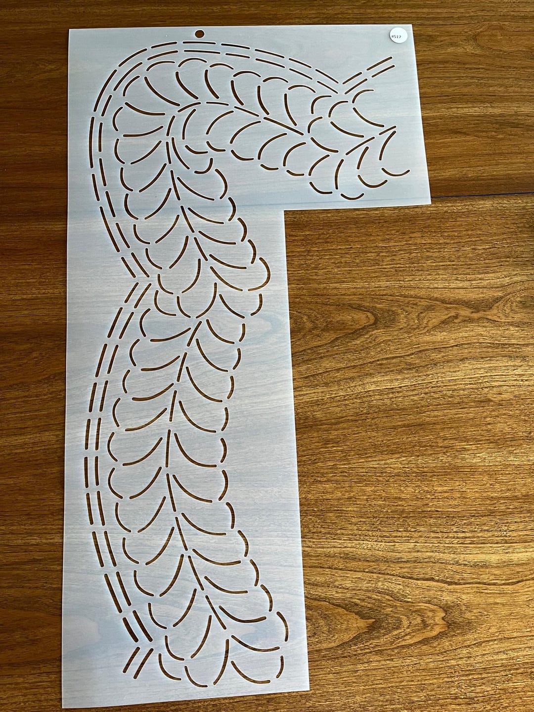 Scalloped Feathers Corner Border Stencil 6.75"w - Etsy