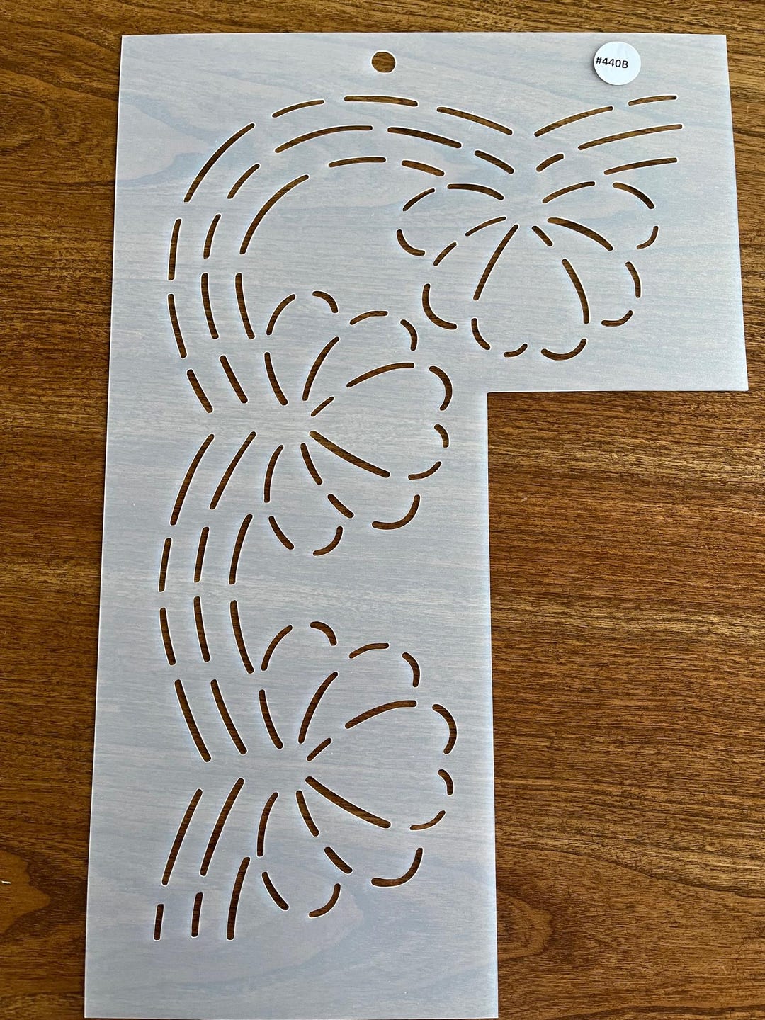 Hearts & Scallops Corner Border Stencil 4"w - Etsy