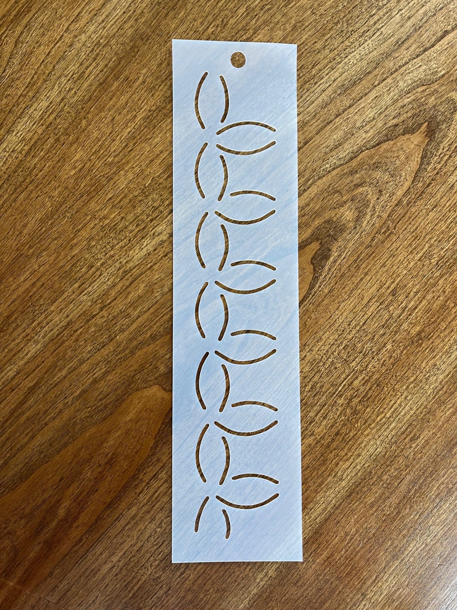 Interlocking Loops Quilt Border Stencil 2"x11" - Etsy