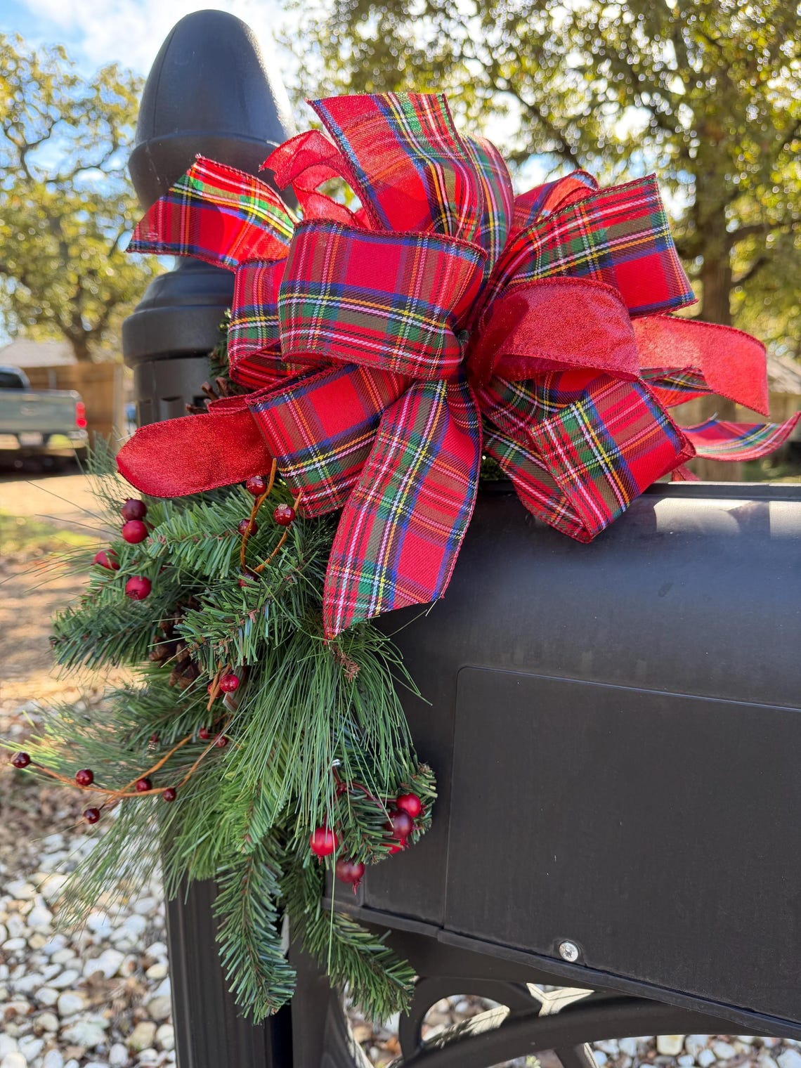 Festive Mailbox Bow: Add Holiday Cheer to Your Curbside Décor - Etsy