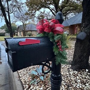 Festive Mailbox Bow: Add Holiday Cheer to Your Curbside Décor - Etsy