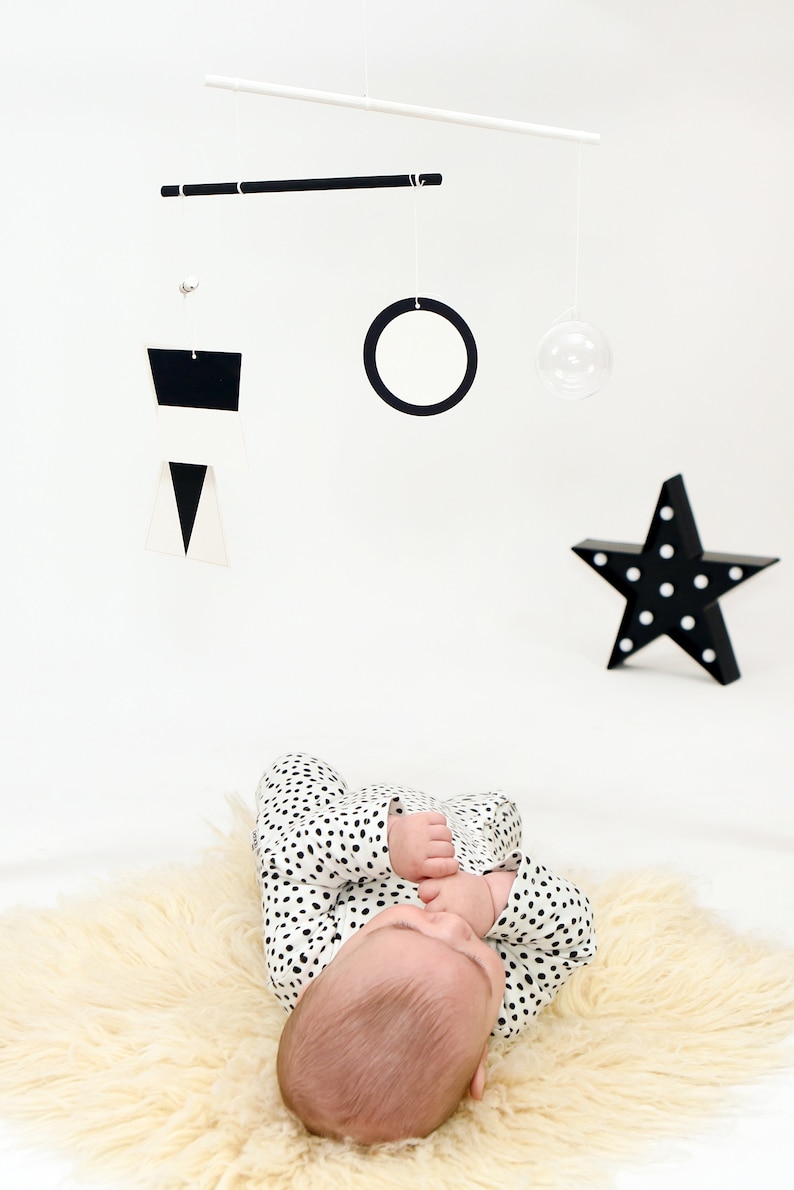 Montessori Munari Mobile, High Contrast Geometric Shapes, Baby Mobile ...